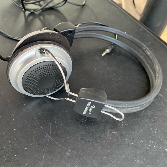 Headphones | Fender Stereo Headphones Wired Adjustable Volume Black ...